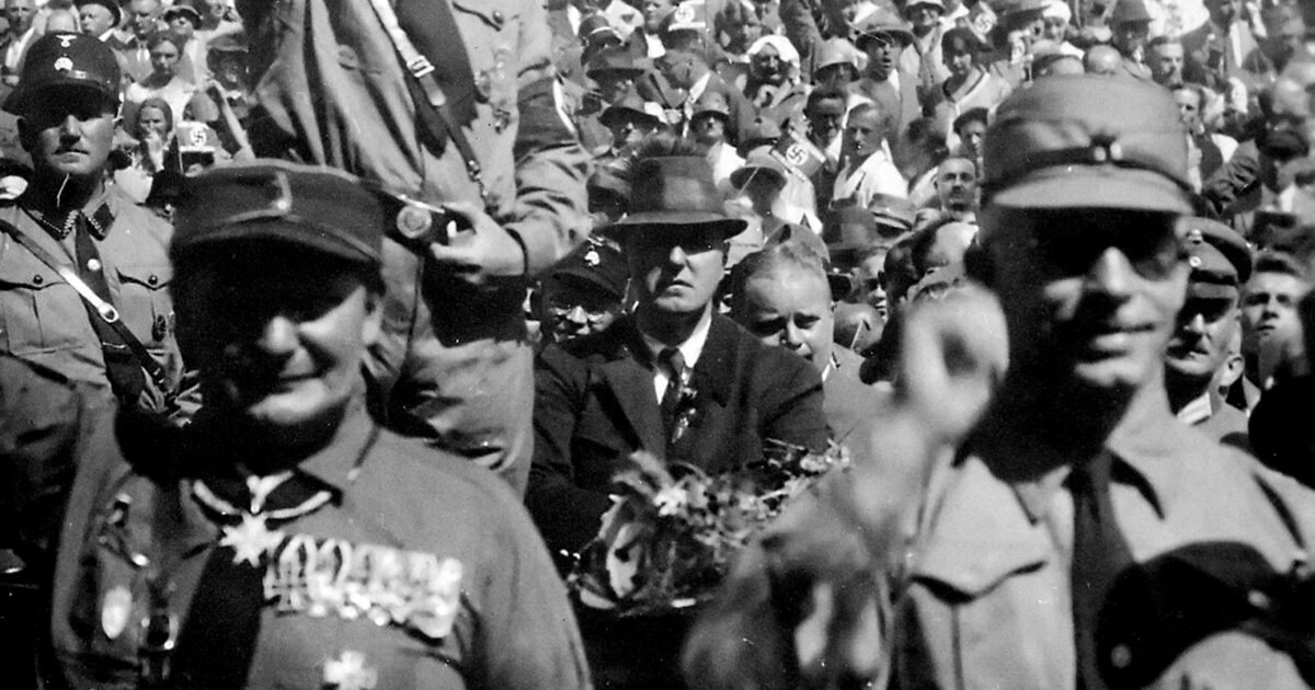 Hitler worship, 1928 - End Times Truth