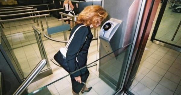 Privium iris recognition for EU passport holders, biometrics.gov - End ...